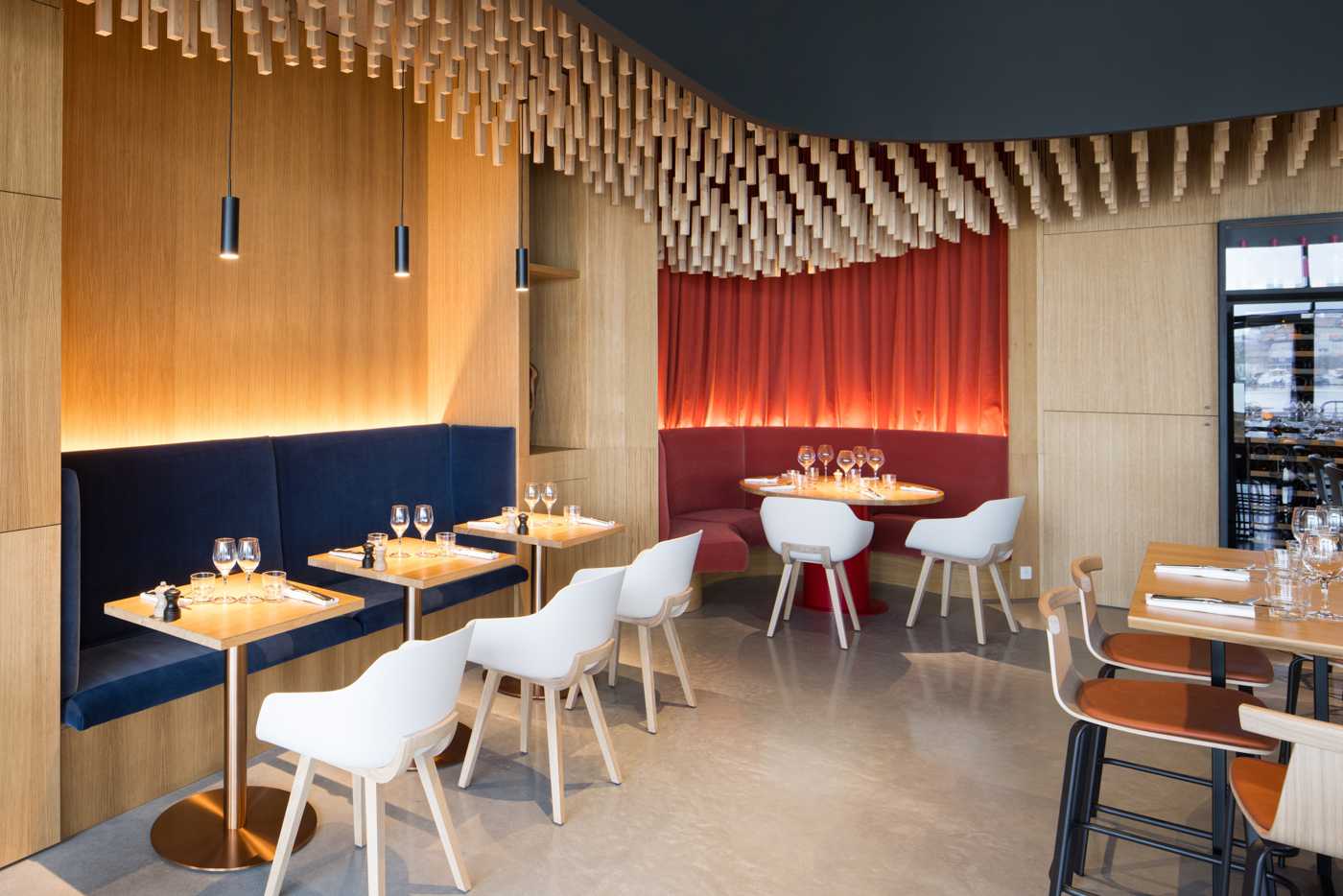 Interior design of a bistronomic restaurant