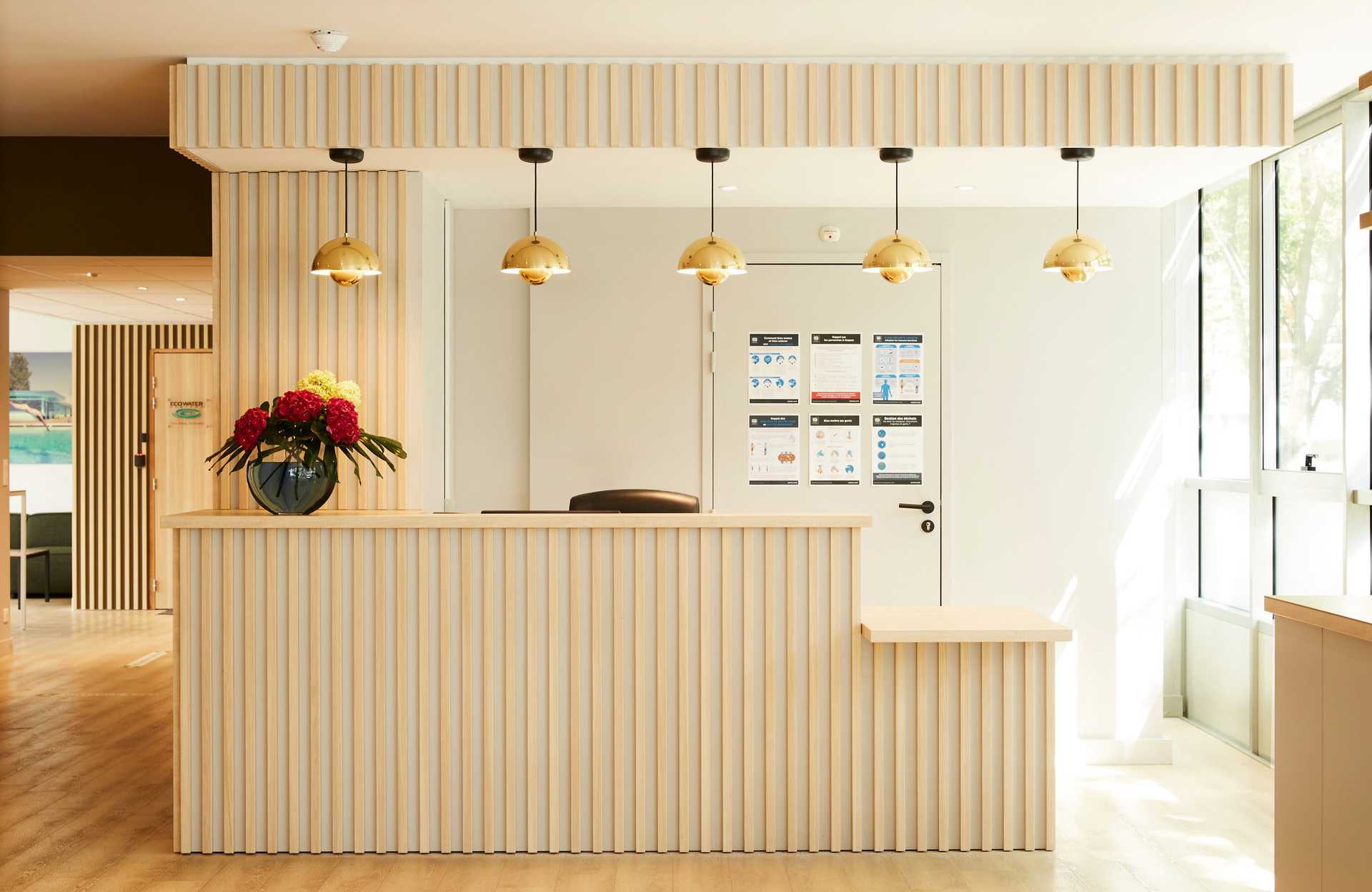 Modernization of an office building by an interior designer