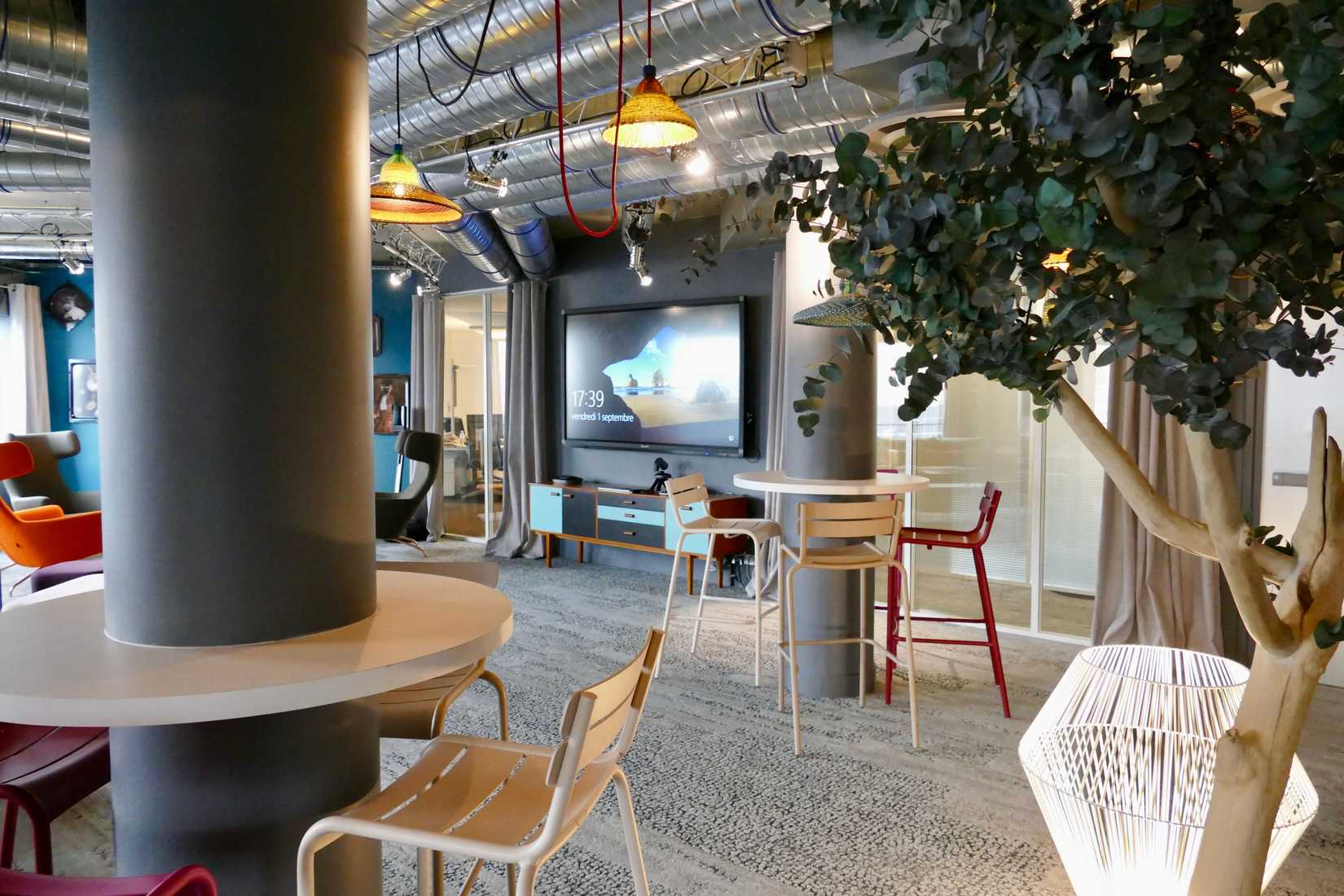Interior design of an advertising agency