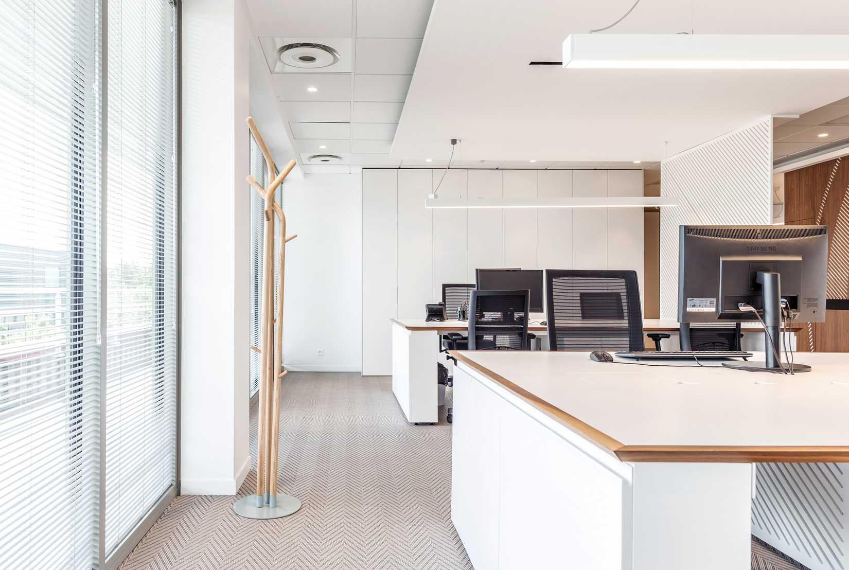 Aménagement des bureaux de 300m² d'une entreprise par un architecte